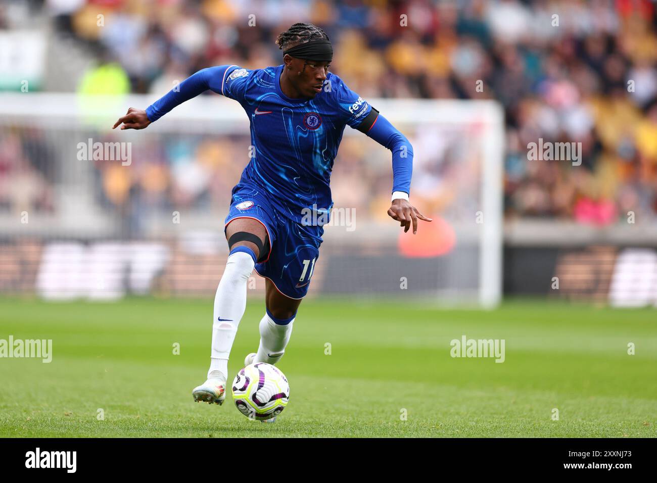 Noni madueke chelsea wolves 2024 hi-res stock photography and images ...
