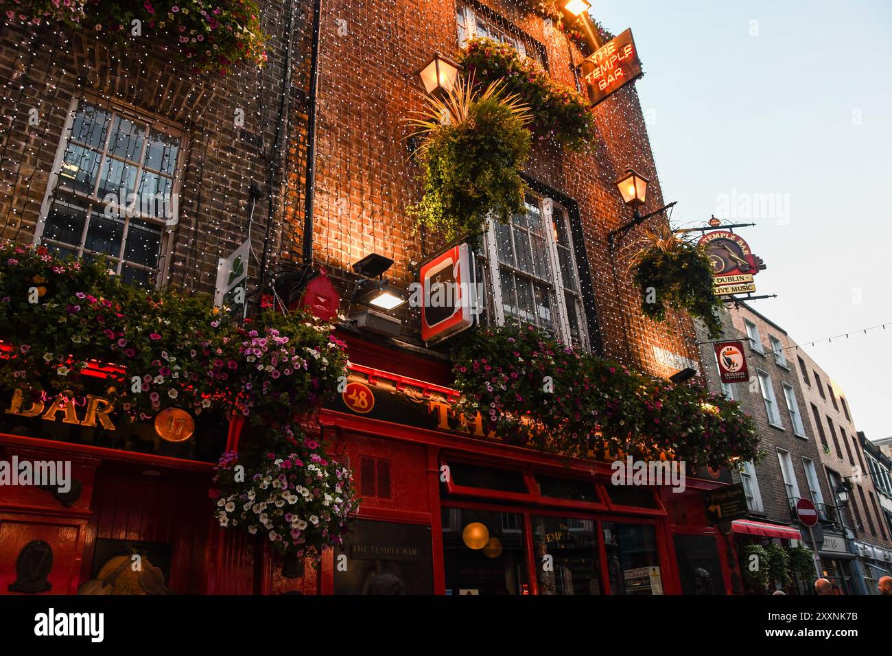 Dublin City Center Stock Photo - Alamy