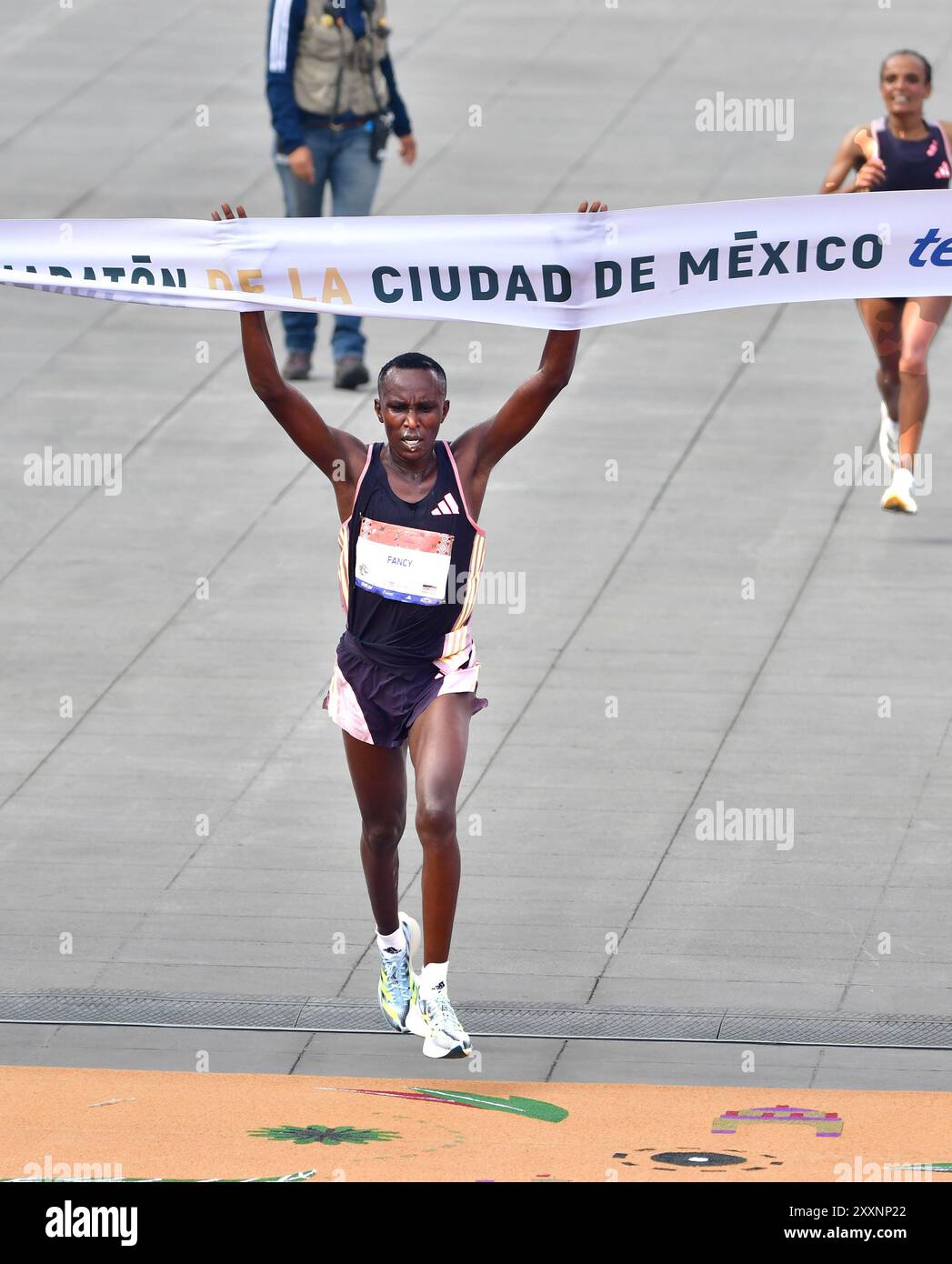 Marathon mexico 2024 hi-res stock photography and images - Alamy