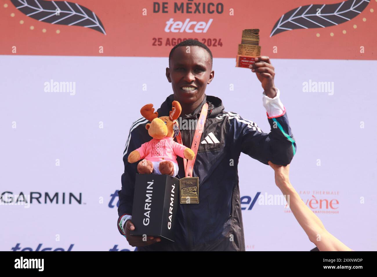 Women's first place Winner of the XLI Mexico City Marathon 2024 Fancy ...
