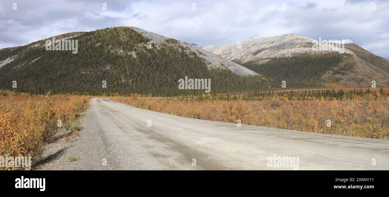 The Dempster Hwy Stock Photo - Alamy