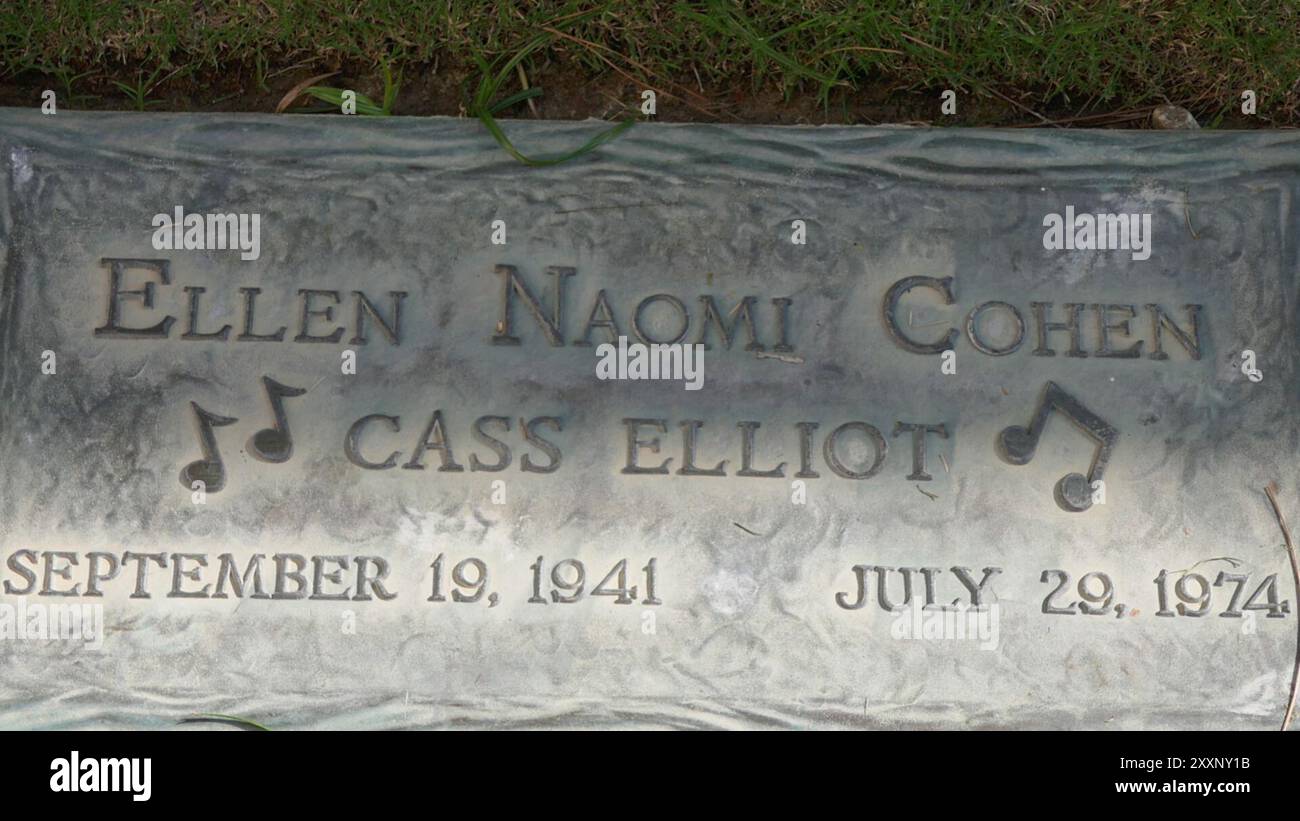 With mama cass elliot hi-res stock photography and images - Alamy