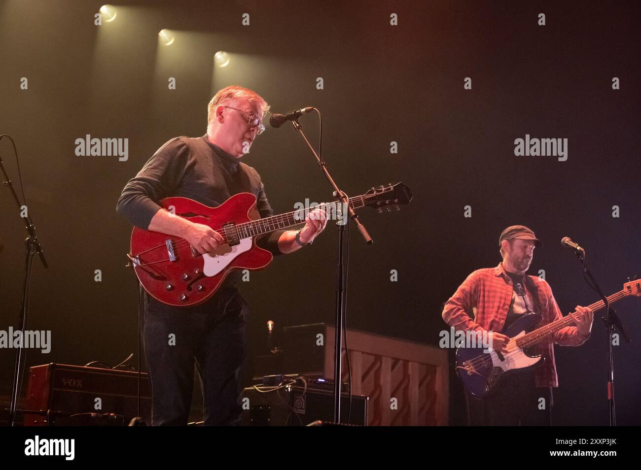 Norman Blake of Teenage Fanclub performing at OVO Hydro, Glasgow 23rd ...