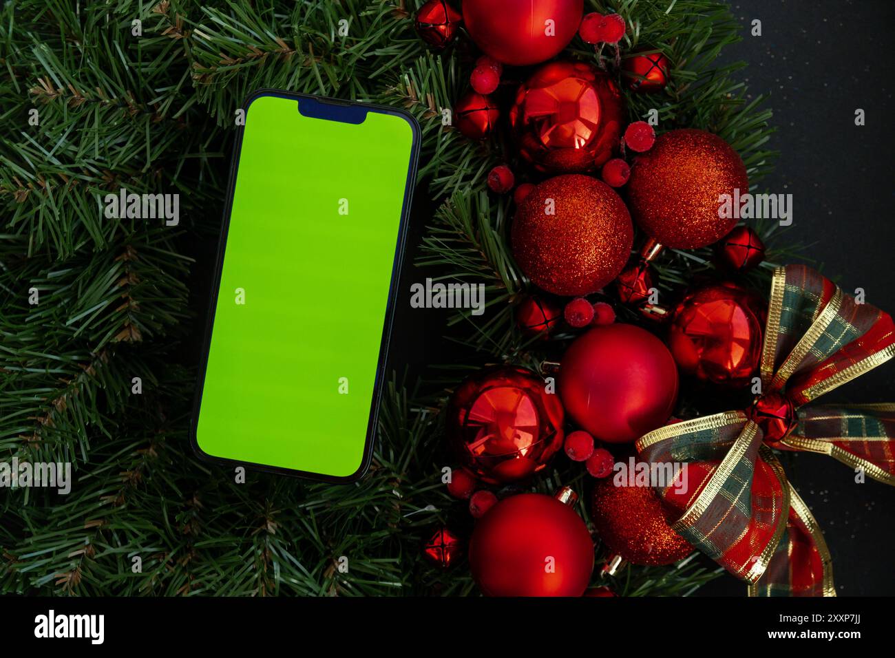 2025 green screen hi-res stock photography and images - Alamy