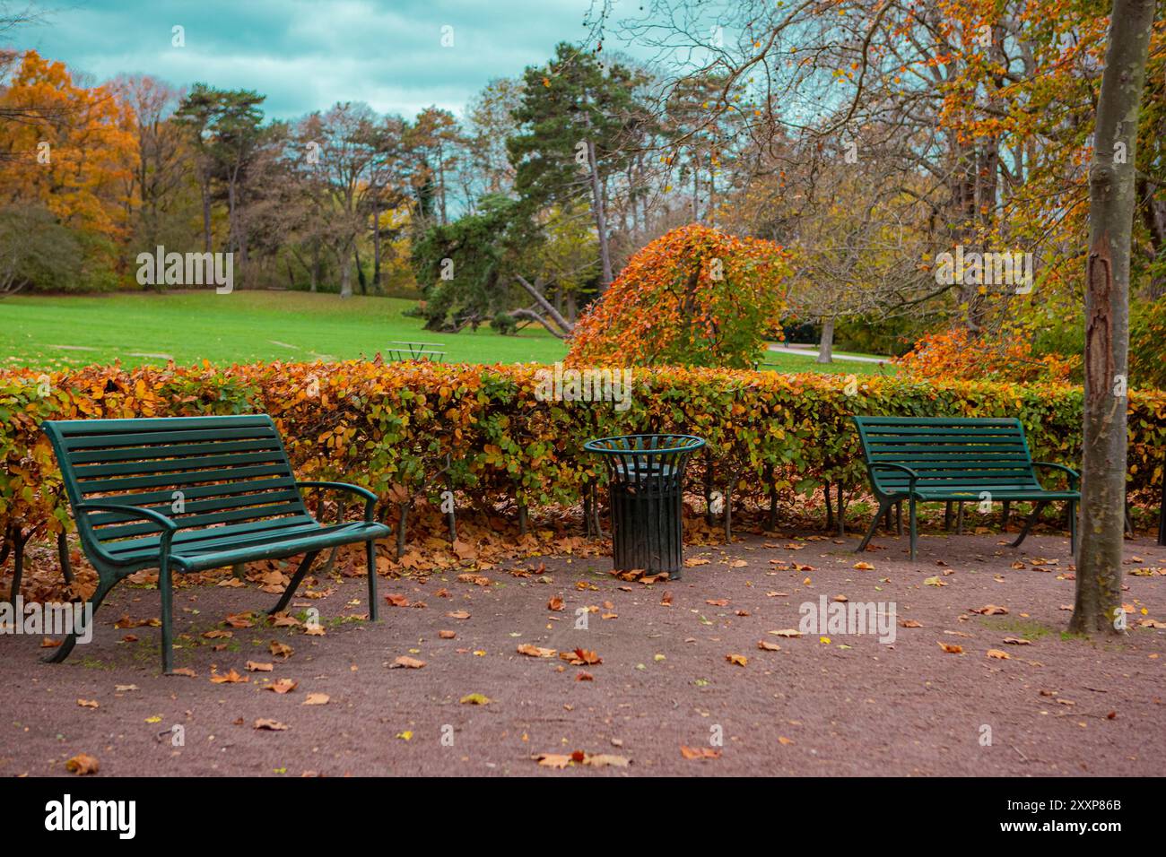 Autumn in Slottsparken park in Malmo, Sweden Stock Photo - Alamy