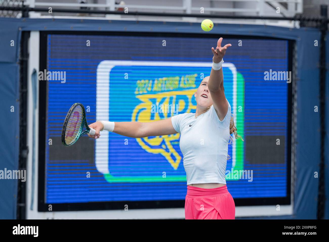 Mirra Andreeva practices ahead of start of US Open Championship at USTA ...