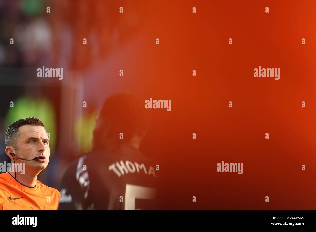 Michael oliver arsenal hi-res stock photography and images - Alamy