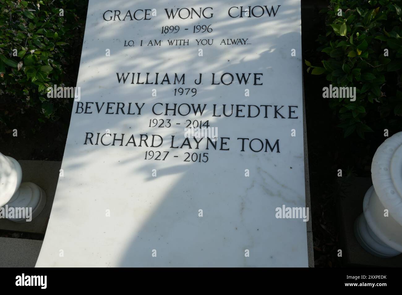 Los Angeles, California, USA 23rd August 2024 Actor Layne Tom Jr. Grave ...