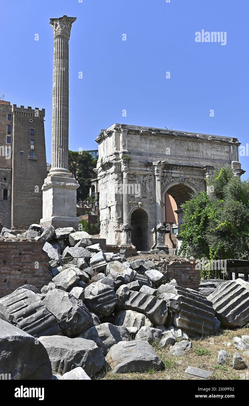 Column fractures, Phoka column Stock Photo - Alamy