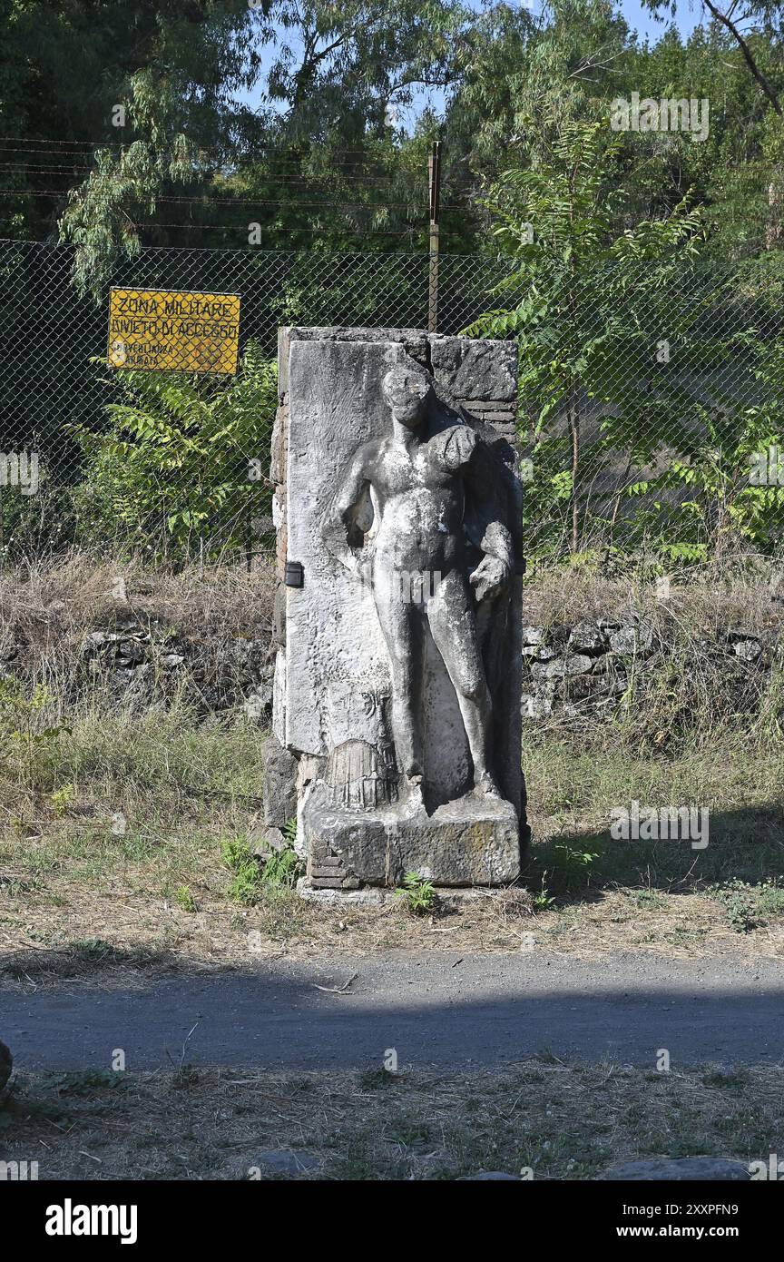 A man, bas-relief, sculpture, Informationstalel Stock Photo - Alamy