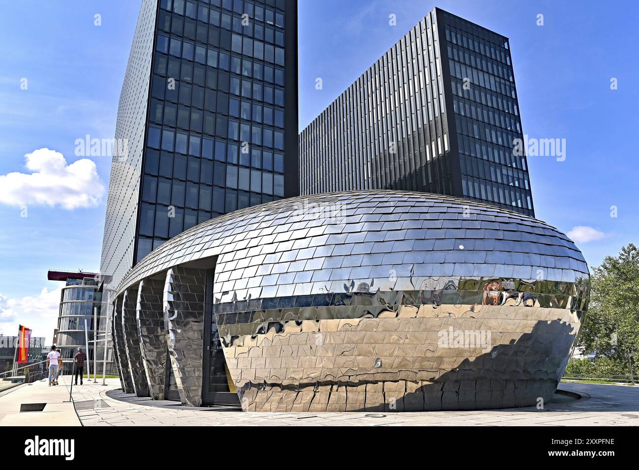 Hyatt Regency Hotel, modern architecture Stock Photo - Alamy