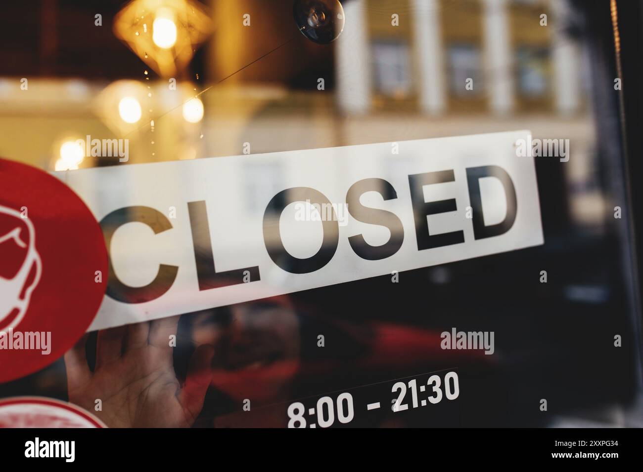 Signboard with Closed text at the cafe through glass window Stock Photo ...
