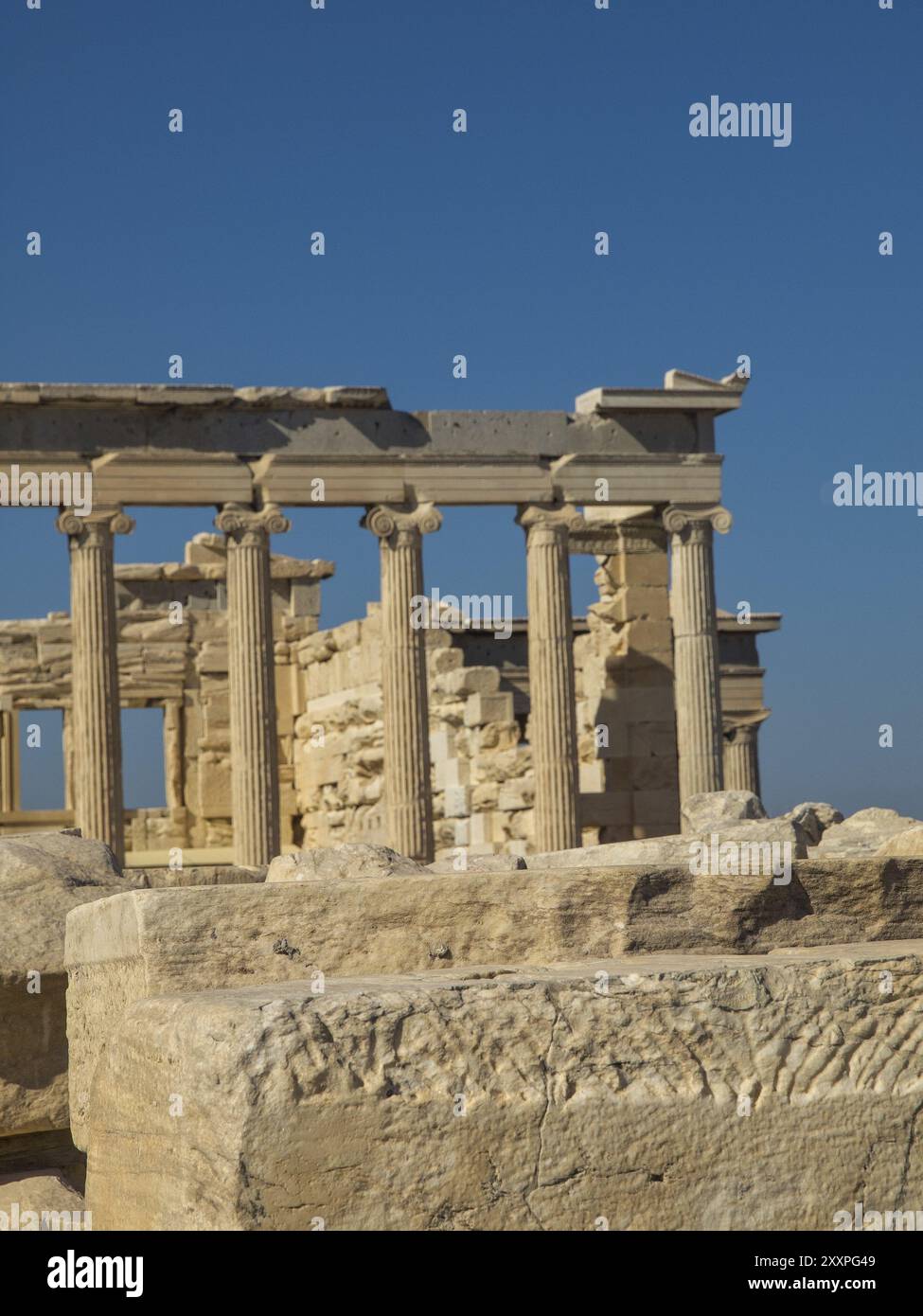 Partial columns hi-res stock photography and images - Alamy