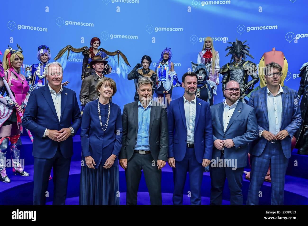 Group photo with Henriette Reker, Robert Habeck, Michael waiter ...