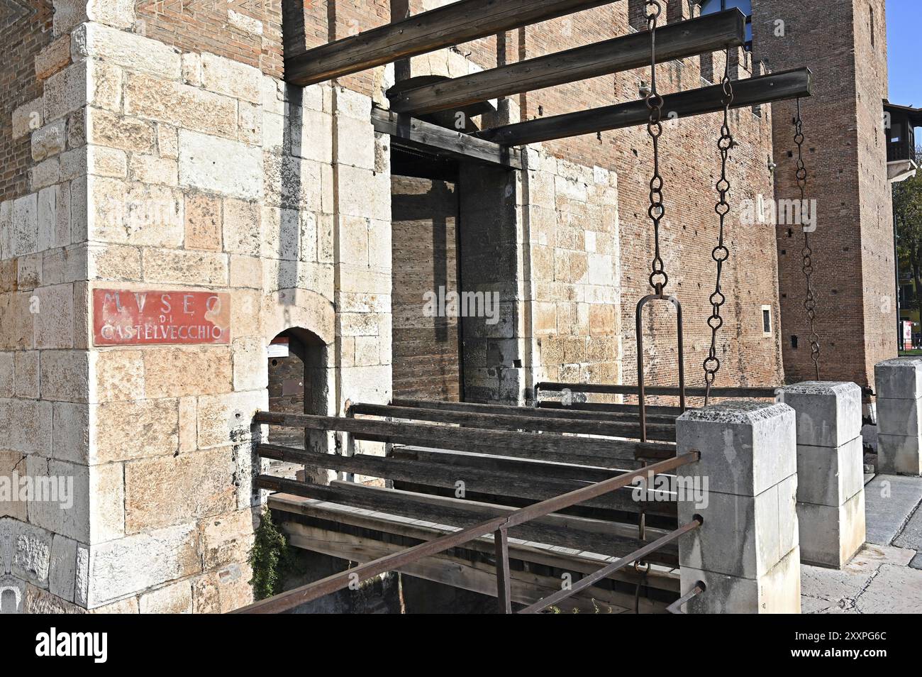 Entrance to the Castel Vecchio Museum, Verona Stock Photo - Alamy