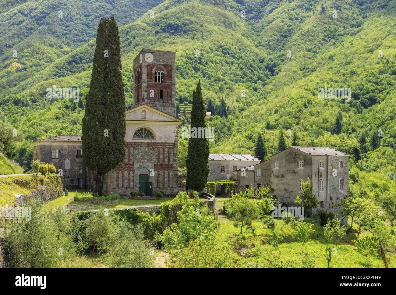 Borzone Abbazia di Sant Andrea 03 Stock Photo - Alamy