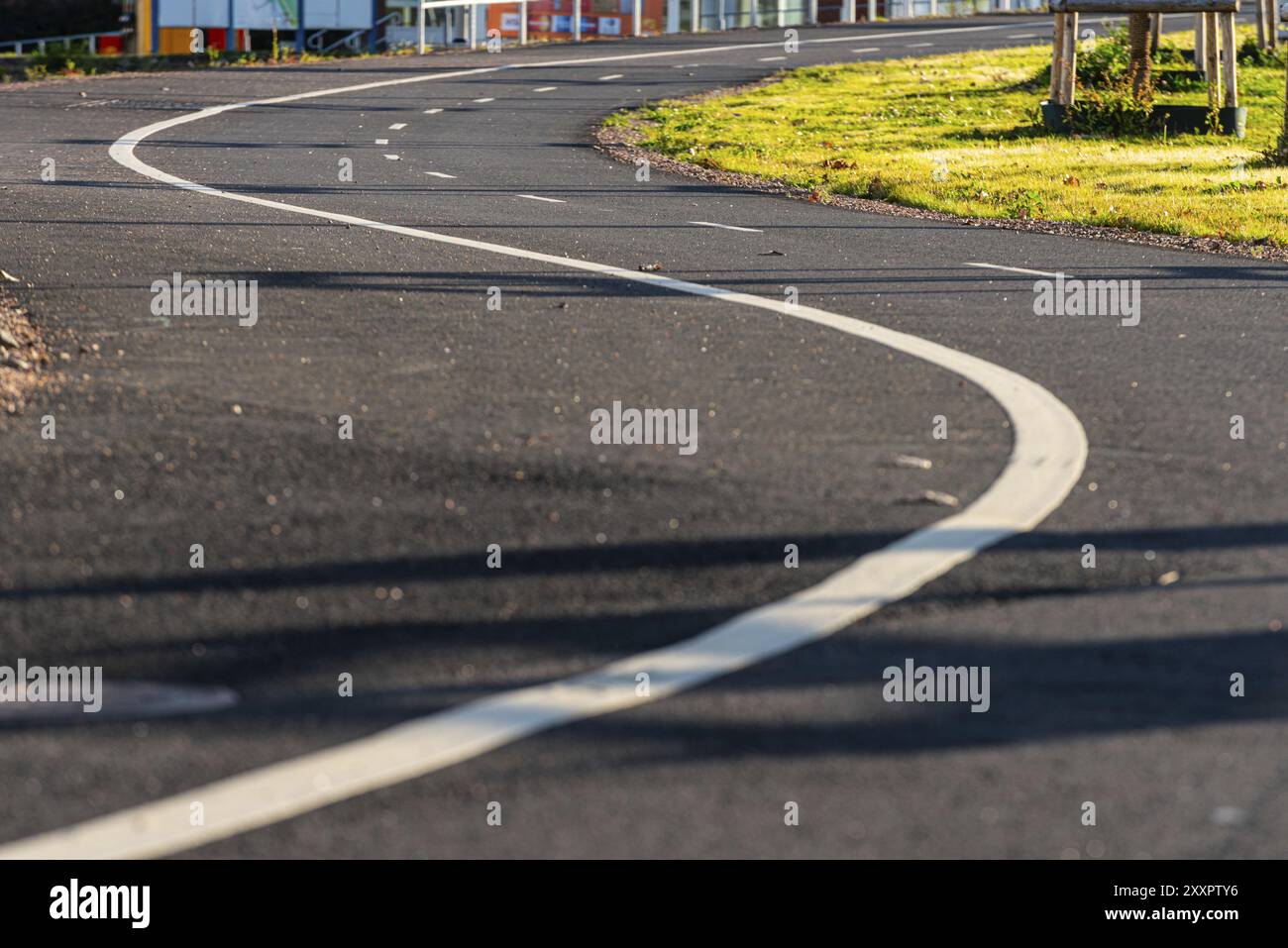 Walking path road curve people hi-res stock photography and images - Alamy