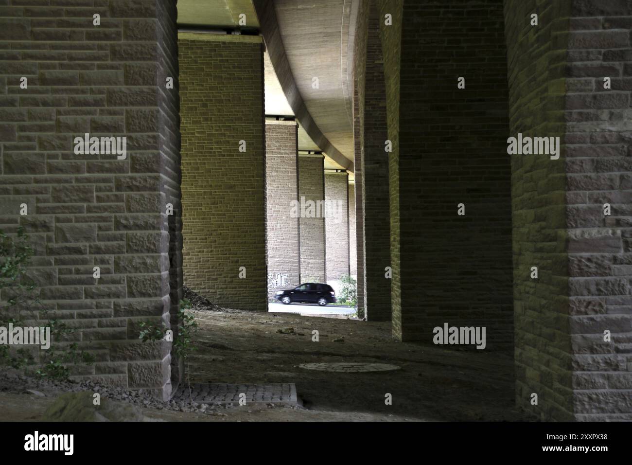 Motorway bridge (A2) Steinbergen Stock Photo - Alamy