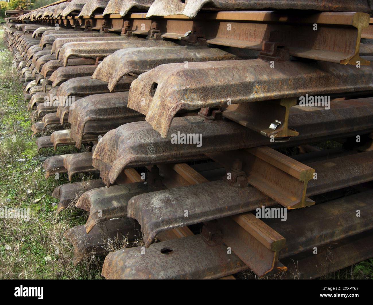 Swivel joints hi-res stock photography and images - Alamy