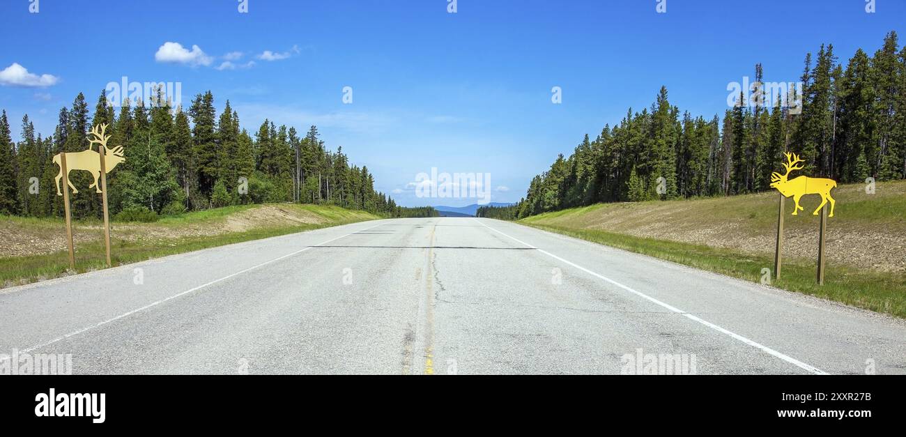 Grande cache hi-res stock photography and images - Alamy