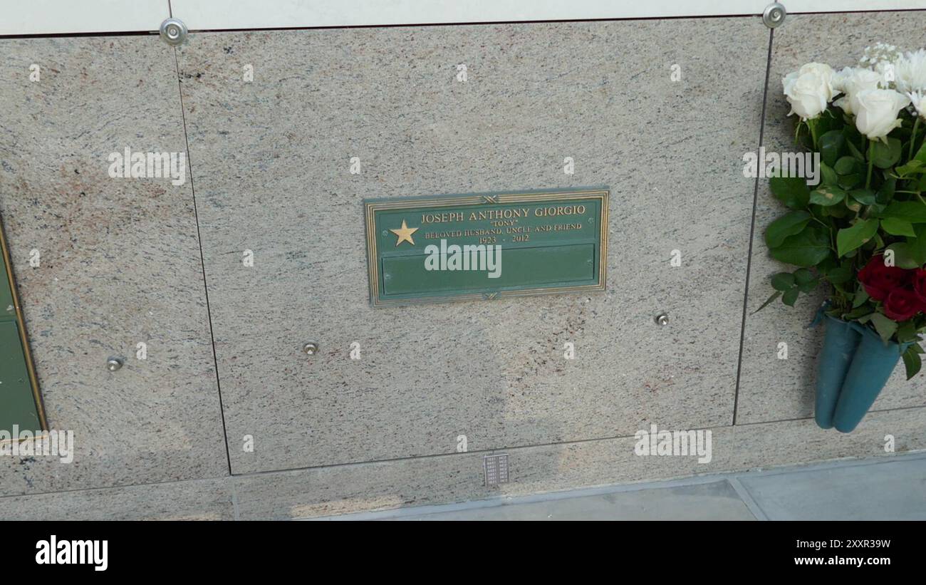 Los Angeles, California, USA 23rd August 2024 Actor Tony Giorgio Grave ...