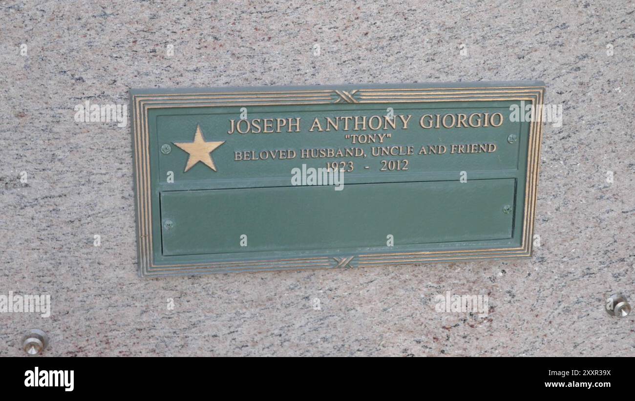 Los Angeles, California, USA 23rd August 2024 Actor Tony Giorgio Grave ...