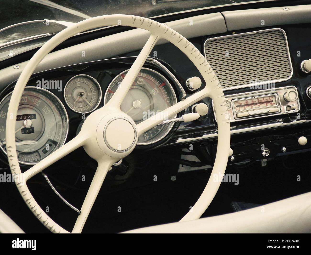 Cockpit display system hi-res stock photography and images - Alamy