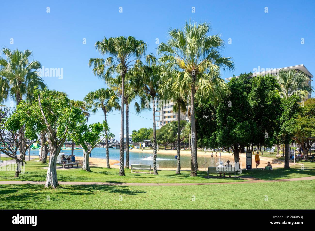 Peninsula Lawns and Waterfront Lagoon, Darwin Waterfront Precinct, City ...