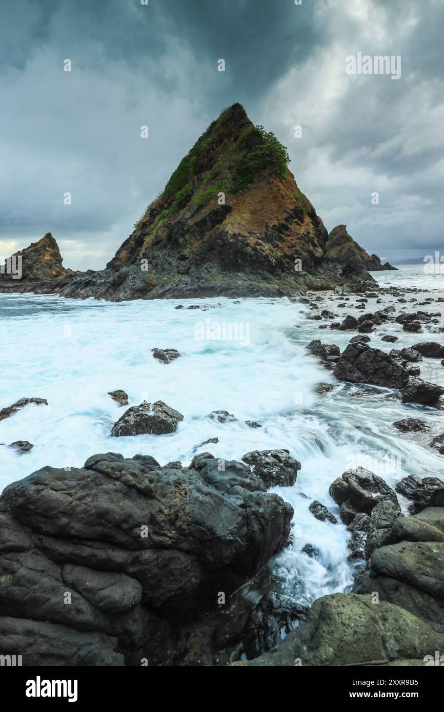 Mawi beach located at Lombok island of Indonesia Stock Photo - Alamy