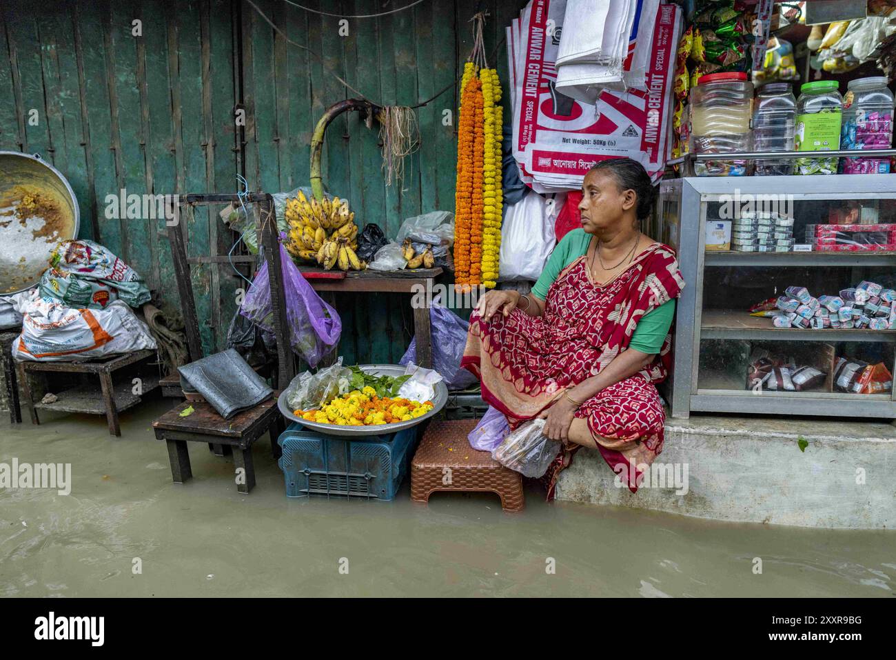 Water logging in chittagong hi-res stock photography and images - Alamy