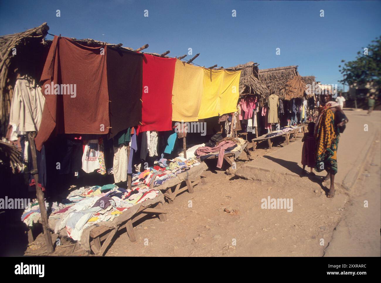 Informal sellers hi-res stock photography and images - Alamy