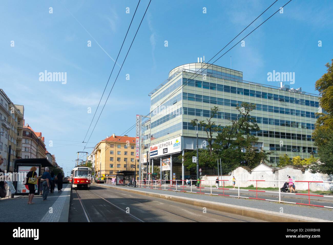 Cityscape flora hi-res stock photography and images - Alamy