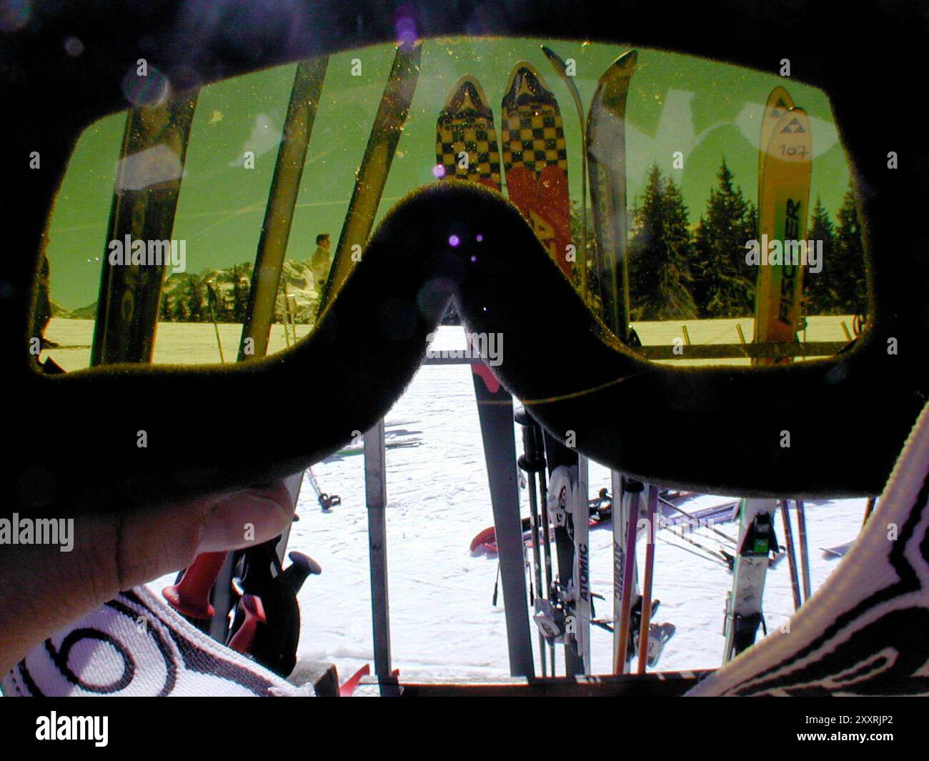 Skipiste safety hi-res stock photography and images - Alamy