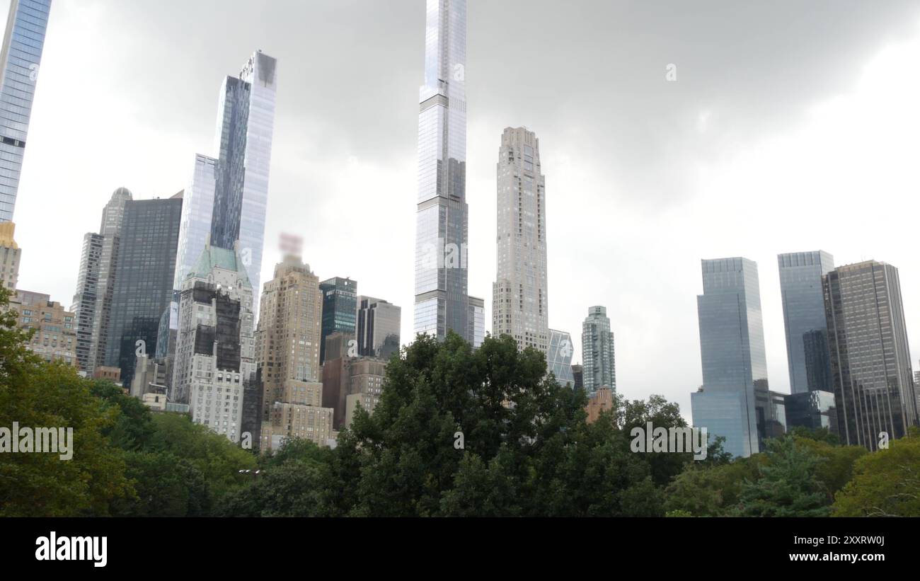 New York City Manhattan Midtown. Central park on 5th Fifth 5 avenue ...