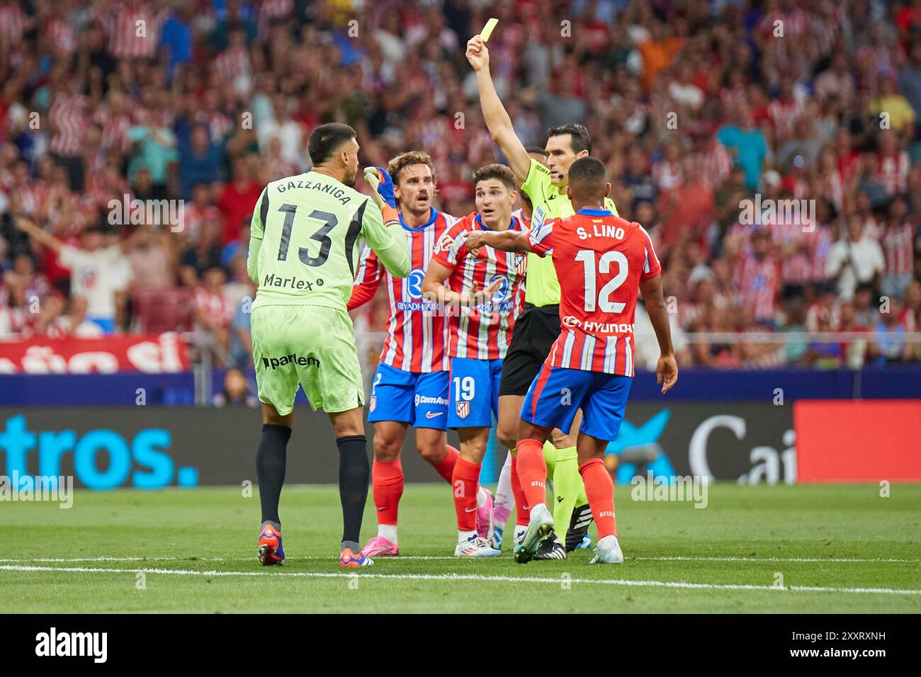 Goalkeeper yellow card 2024 hi-res stock photography and images - Alamy