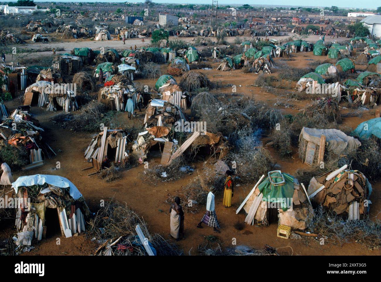 Camp for starving displaced people in Baidoa, Somalia Stock Photo - Alamy