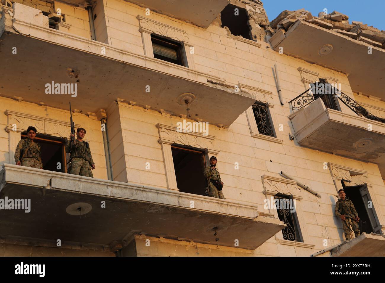 Fighters of the Nour al-Din al-Zenki Movement on the frontline in the ...