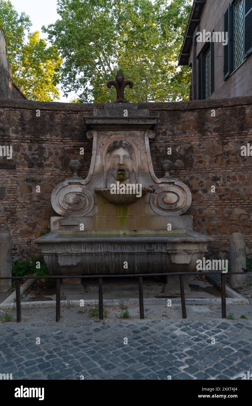 Fontana del Mascherone, ancient granite thermal bath in Via Giulia ...