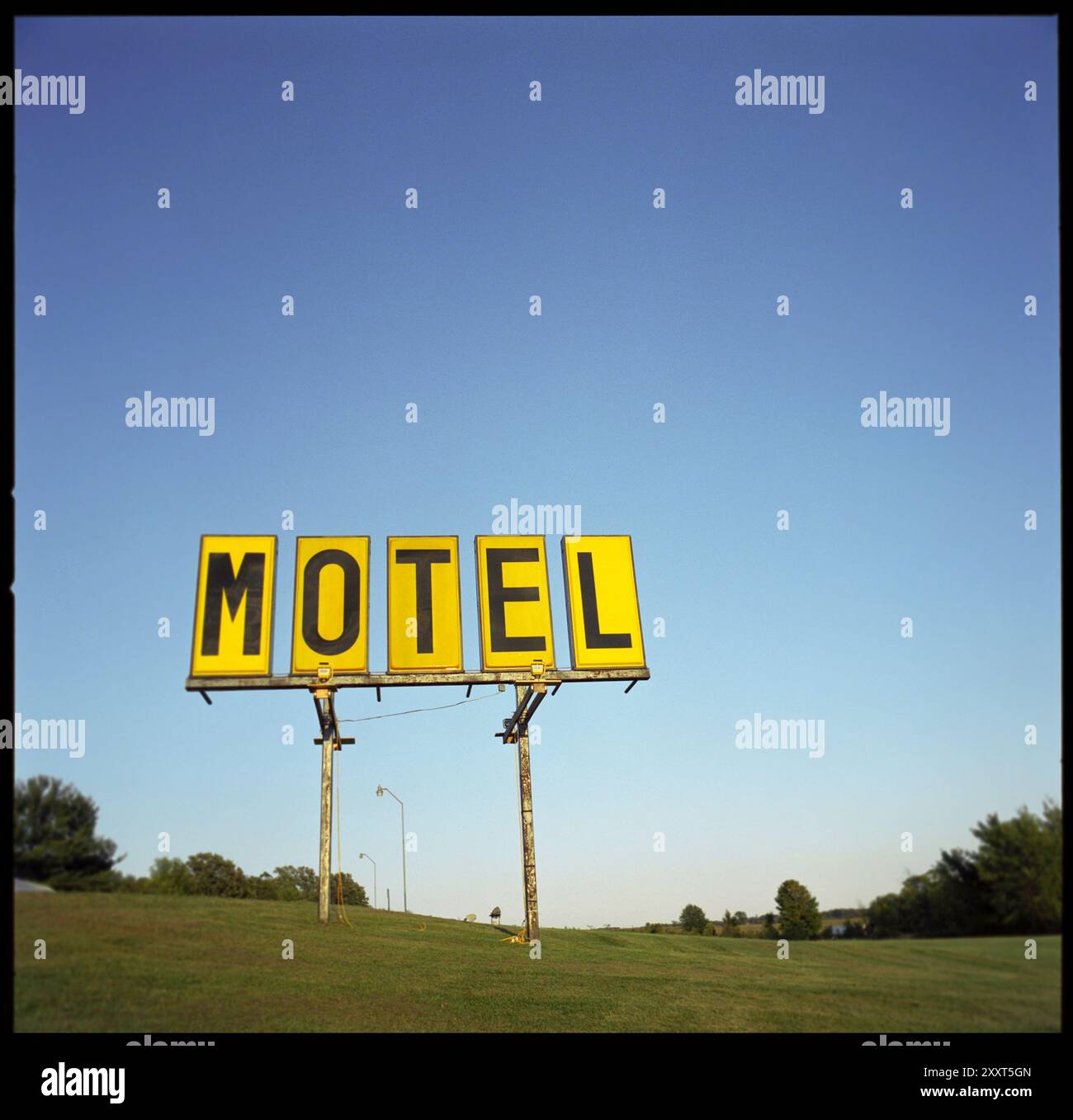 A motel sign off a highway in South Dakota, USA Stock Photo - Alamy