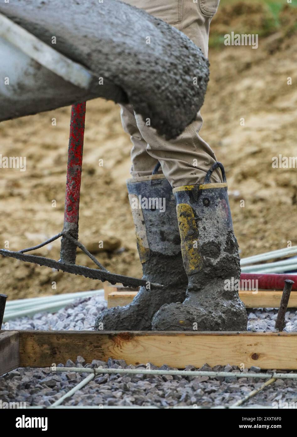 Concrete delivery hi-res stock photography and images - Alamy