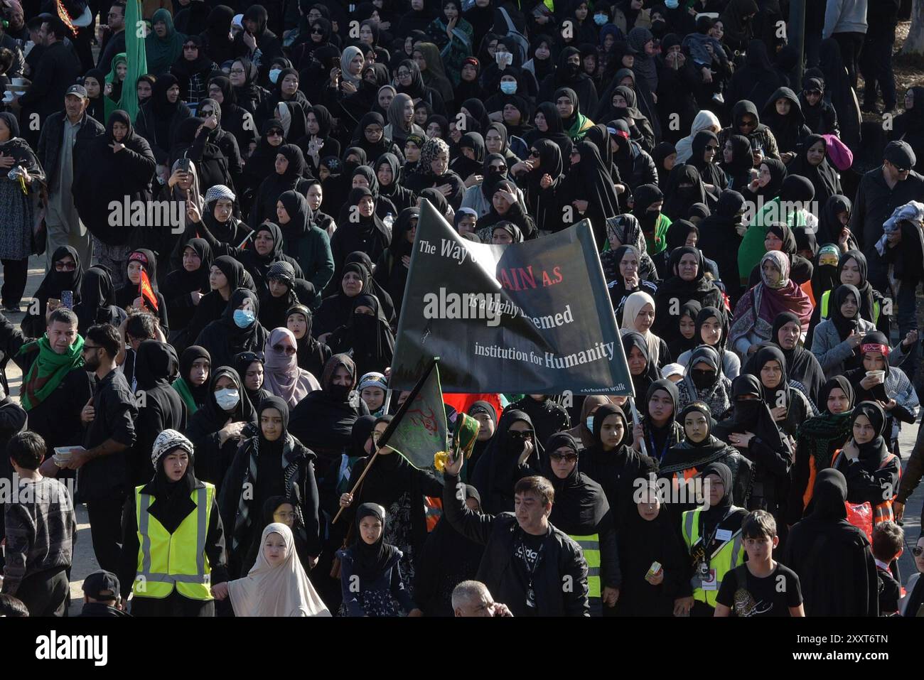 A large number of Shiite Muslims worshipers from different countries ...