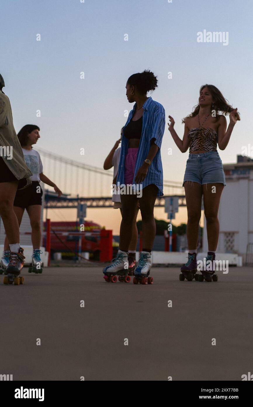 Roller skating girls hi-res stock photography and images - Alamy