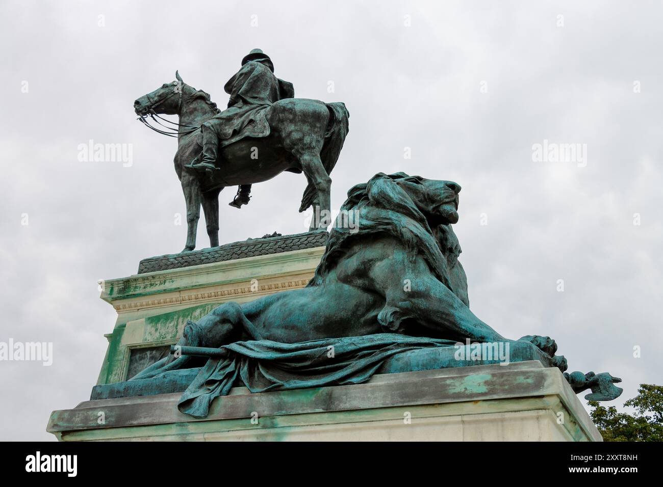 The bronze monument of the Ulysses S. Grant Memorial in Washington DC ...