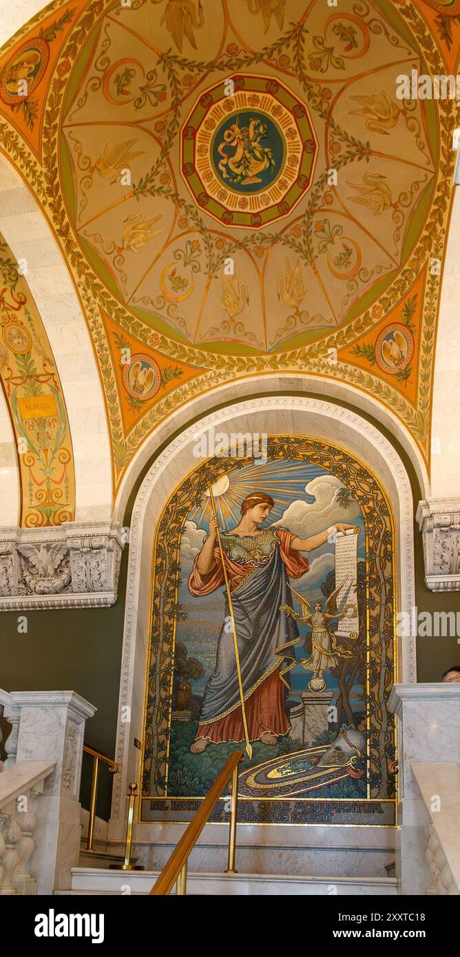 The rich interior of the elegant Thomas Jefferson Library of Congress ...