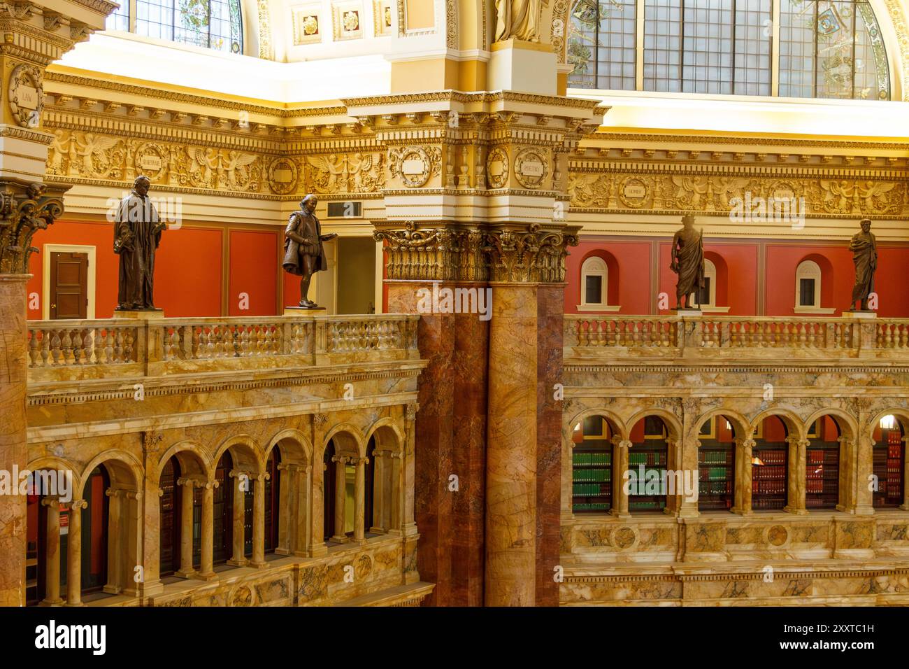 The rich interior of the elegant Thomas Jefferson Library of Congress ...