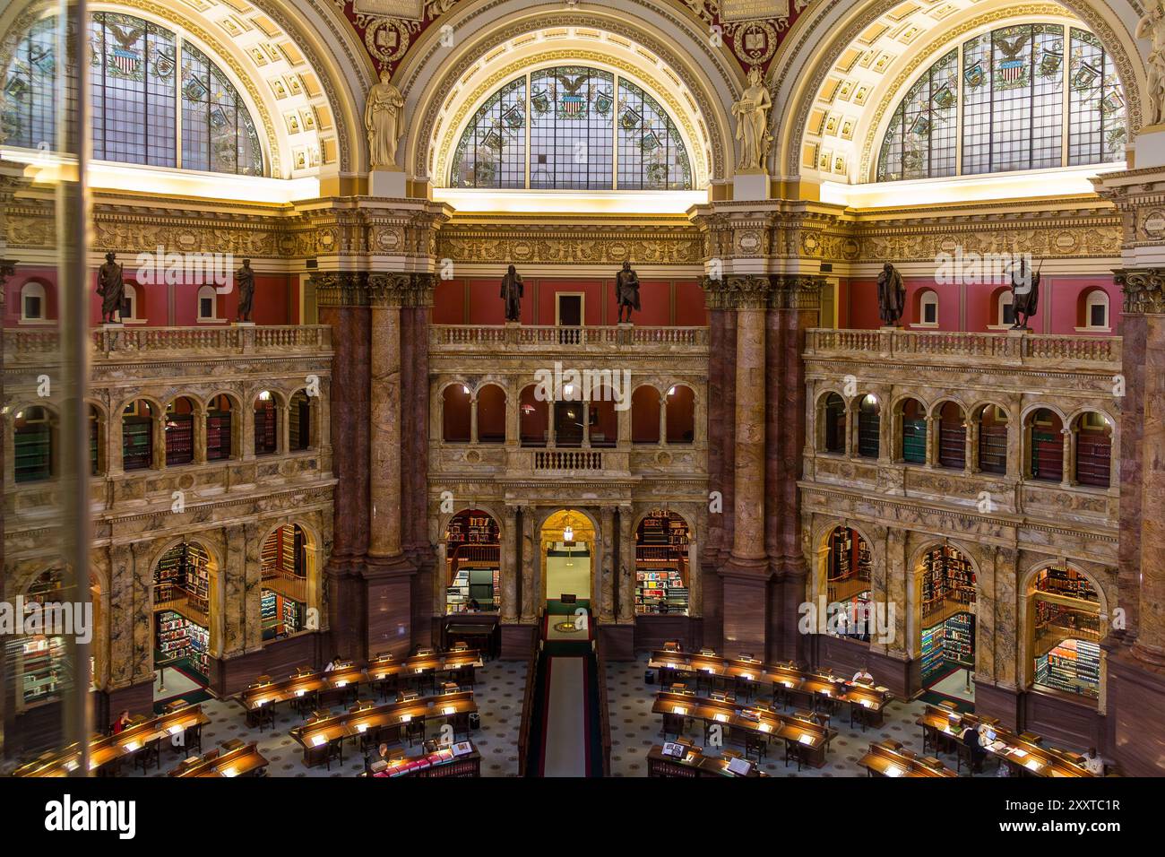 The rich interior of the elegant Thomas Jefferson Library of Congress ...