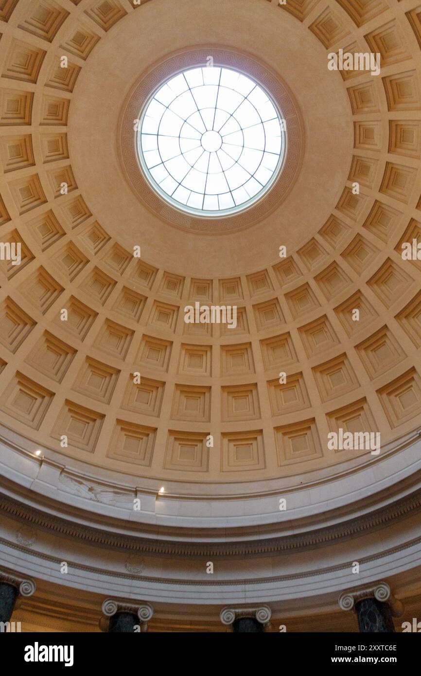 Detail of the ceiling dome inside the National Gallery of Art ...