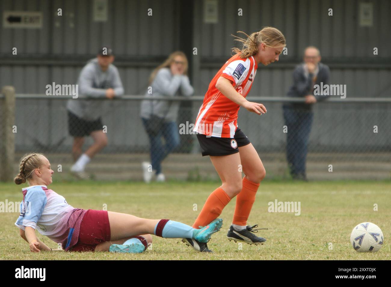 Ashford Town Middx FC Women v Chesham United FC Women FA Women's ...