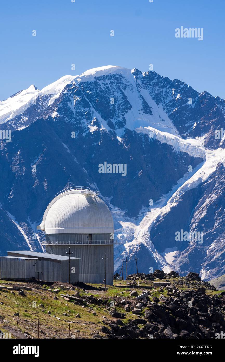 astronomical observatory in high mountainous terrain Stock Photo - Alamy