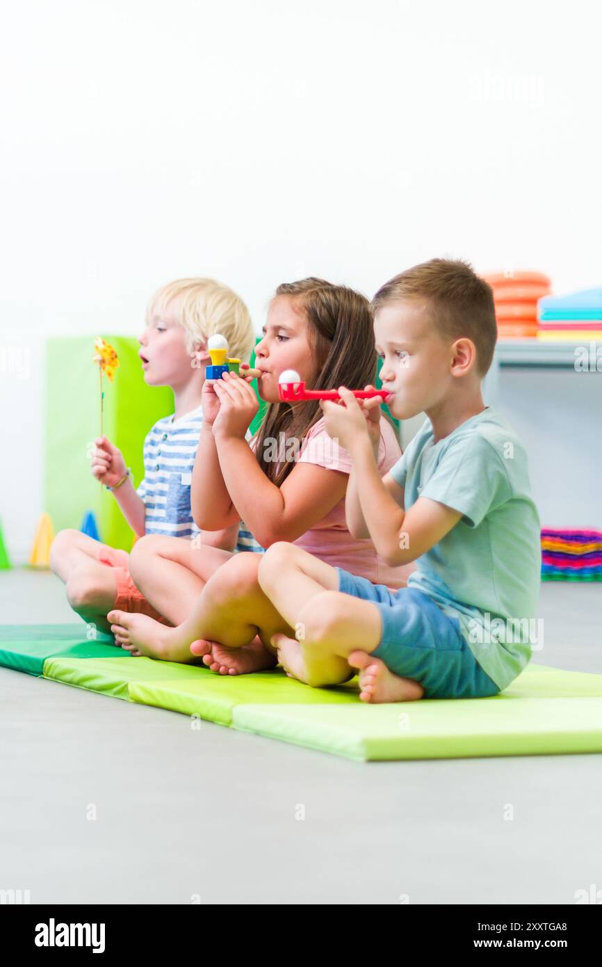 Group therapy session kids hi-res stock photography and images - Alamy